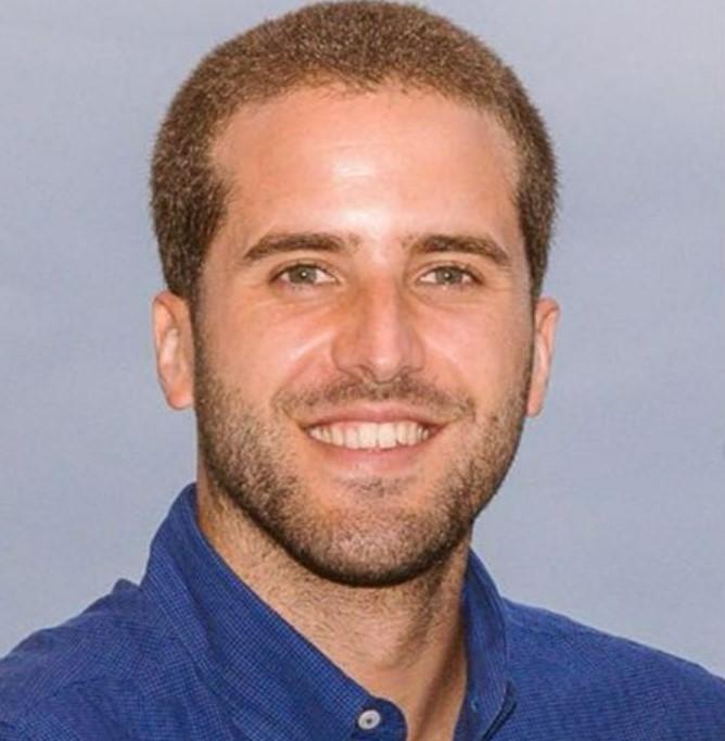 Daniel Reyes Estévez - SEFAC 2026 - XII Congreso Nacional de ...